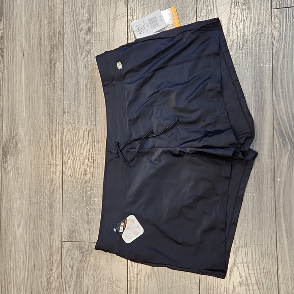 ZeroXposur | Swim | Nwt Zeroxposur Sun Smart Swimwear Shorts Wlining ...